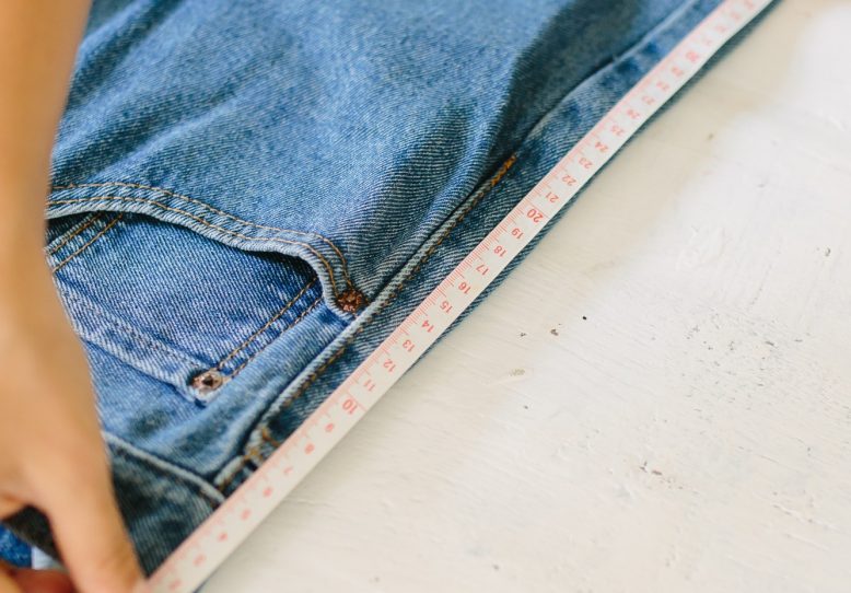 DIY Denim Cut Offs | Geneva Vanderzeil